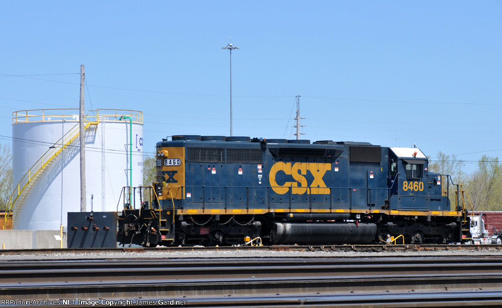 CSX 8460